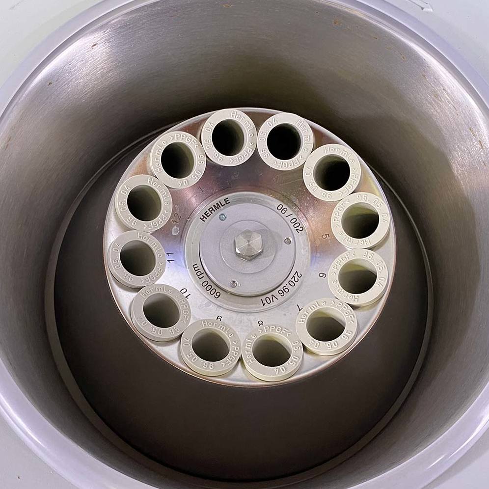 ALT ITEM 27768 Clinical 200 Centrifuge alt-item-27768-clinical-200-centrifuge